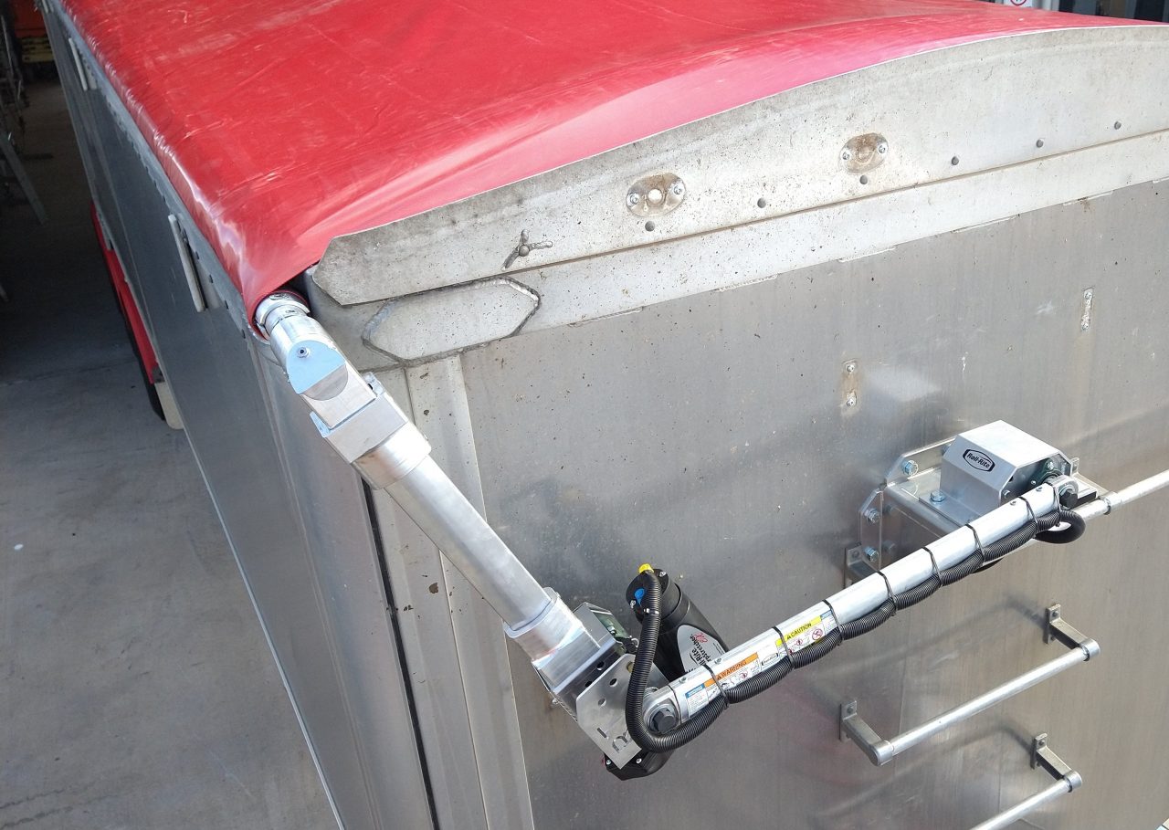 PRODUCTS - Retractable Tarps